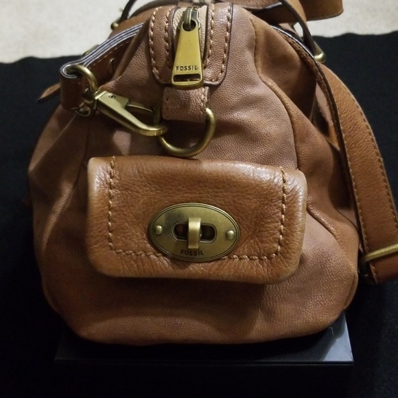 Fossil | Bags | Fossil Authentic Leather Satchel | Poshmark